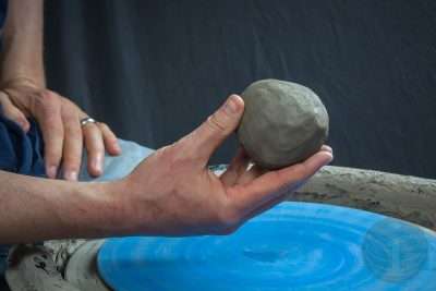 Throwing Pottery on a Pottery Wheel: Complete Beginner Guide