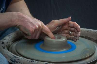 Throwing Pottery on a Pottery Wheel: Complete Beginner Guide