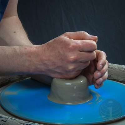 Throwing Pottery on a Pottery Wheel: Complete Beginner Guide